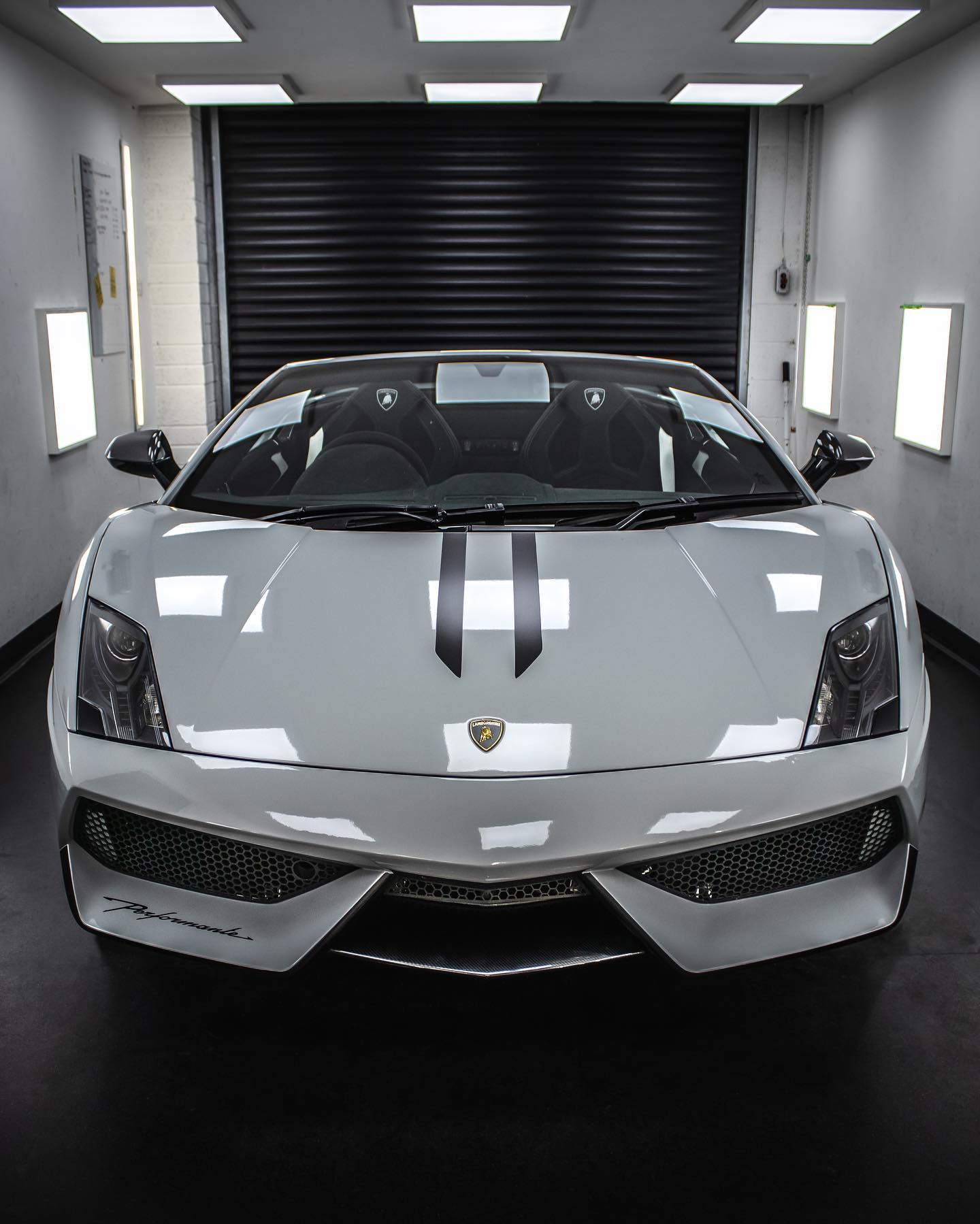 Vehicle Wrapping | Compass Window Tinting